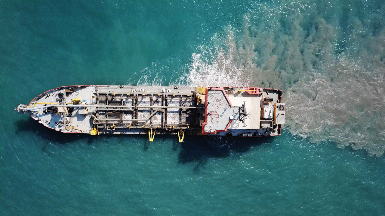 Comprehensive Dredging Project Planning Guide