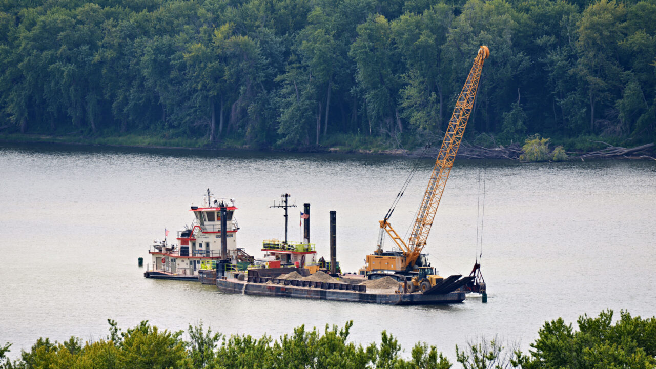 USACE Dredge Goetz: Vital Mississippi River Dredging