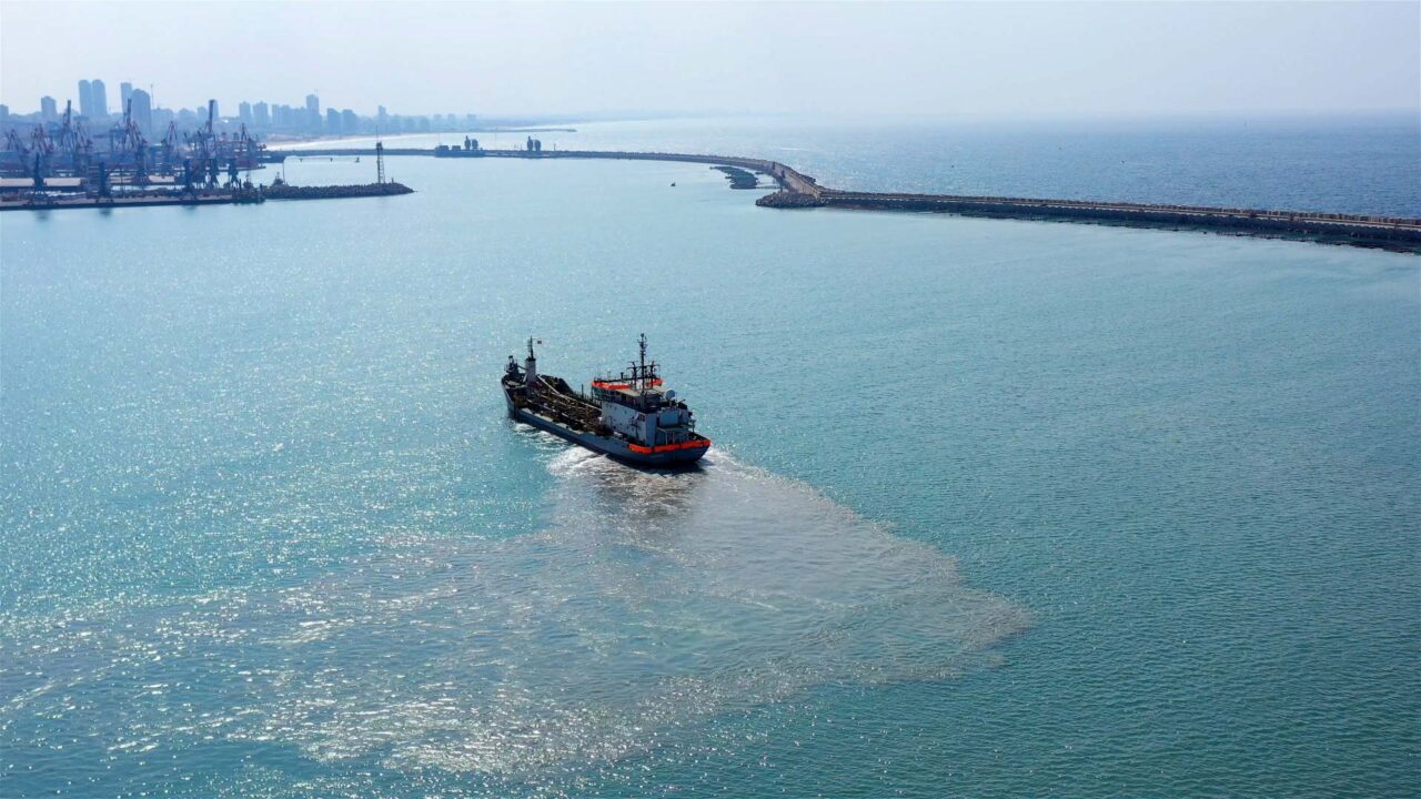 Eco-Friendly Water Injection Dredging Benefits