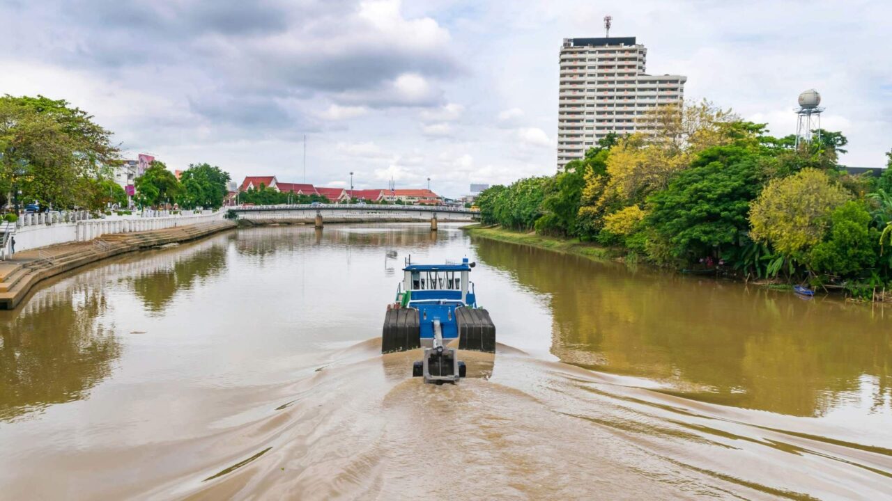 Army and Governor Launch Ping River Dredging to Prevent Flooding