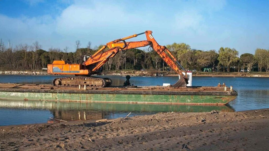 Calls for Barriers and Channel Dredging at Busy Mayo Quay